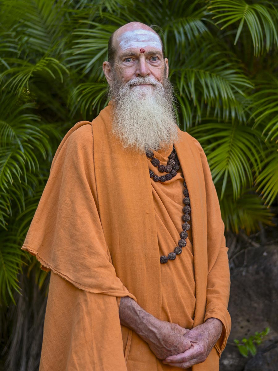 The Monks of Kauai's Hindu Monastery - Kauai's Hindu Monastery