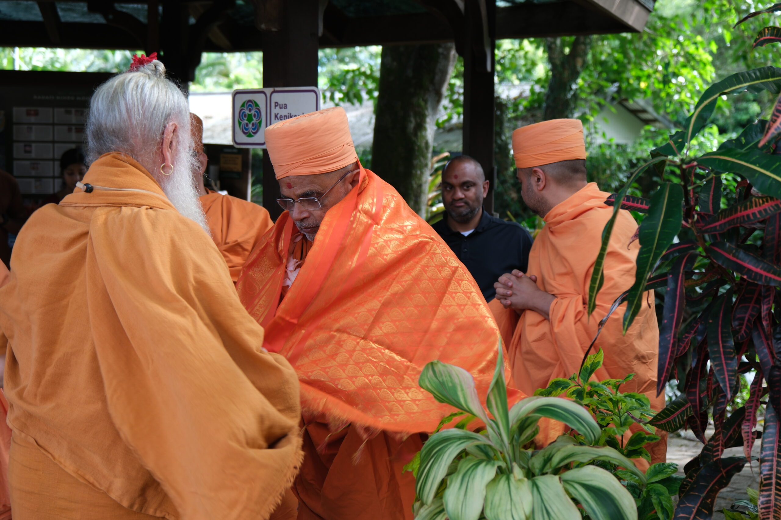 12 Swaminarayan Monks Visit - Kauai's Hindu Monastery
