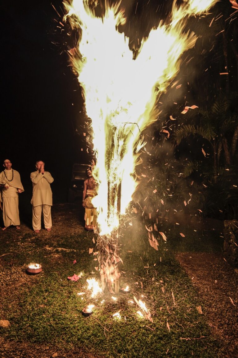 Sivalaya Dipam 2024 - Kauai's Hindu Monastery