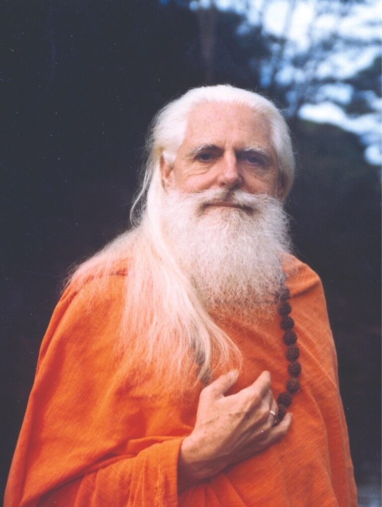 Gurudeva Lightbox in Kadavul Temple - Kauai's Hindu Monastery