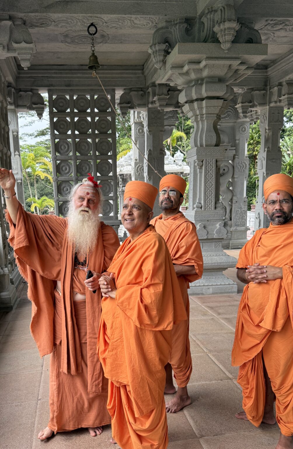 Swaminarayan Monks Visit the Aadheenam - Kauai's Hindu Monastery